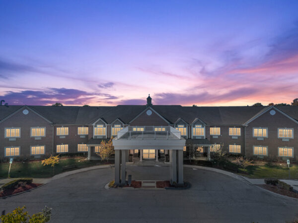 Novi Community - Maple Manor Rehab & Neuro Center