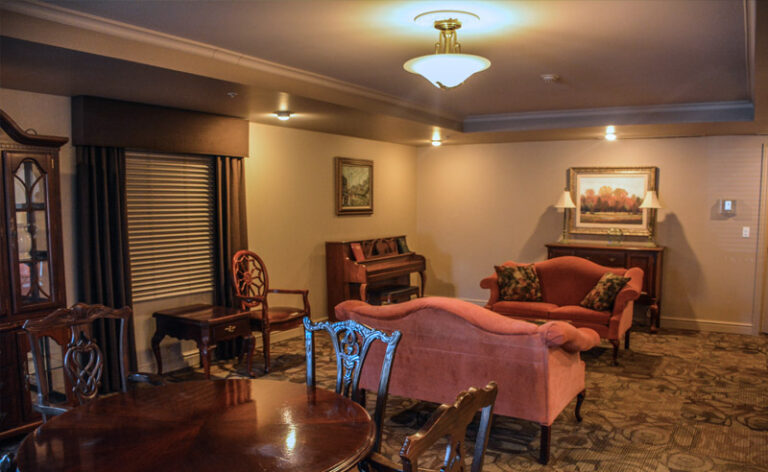 Wayne Community - Maple Manor Rehab & Neuro Center